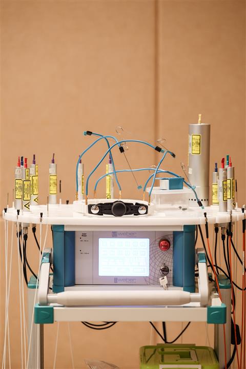 V Precision จับมือ Weber Medical ชูเครื่อง ‘Weber Laser Therapy’ รักษา ...